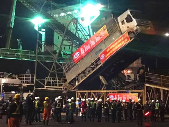 Vung Ang port welcomes first shipment of 2021 » Vietnam News - Latest ...