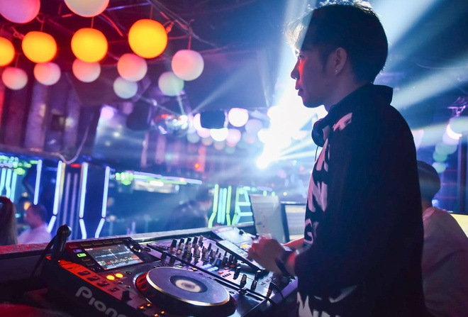 Da Nang to fine up to 43 5 those causing loud karaoke noise pollution ...