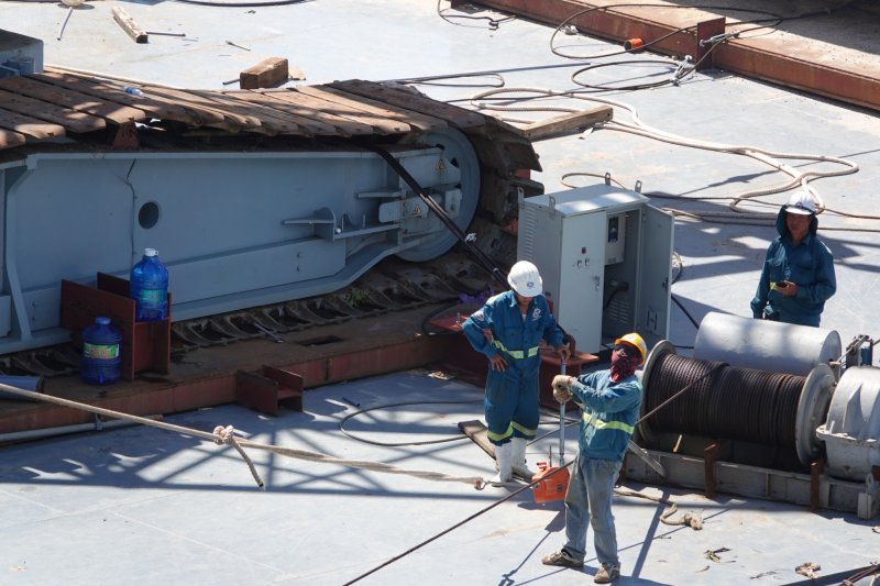 Close-up of Vietnam's "super" largest irrigation culvert, with 11 "huge ...