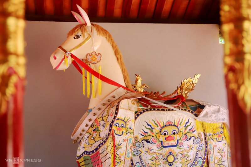 The 500-year-old temple on the banks of the River Thousand Pho ...