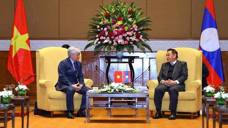 Vietnamese front leader meets with Lao parliamentary leader » Vietnam ...