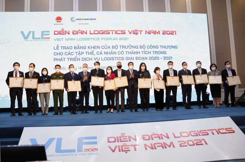 Logistics industry experiences growth but faces major hurdles » Vietnam ...