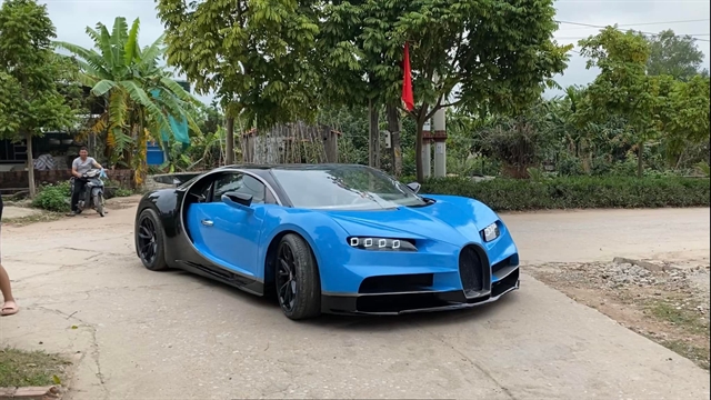 Clever car fanatics make a backyard Bugatti Chiron » Vietnam News ...