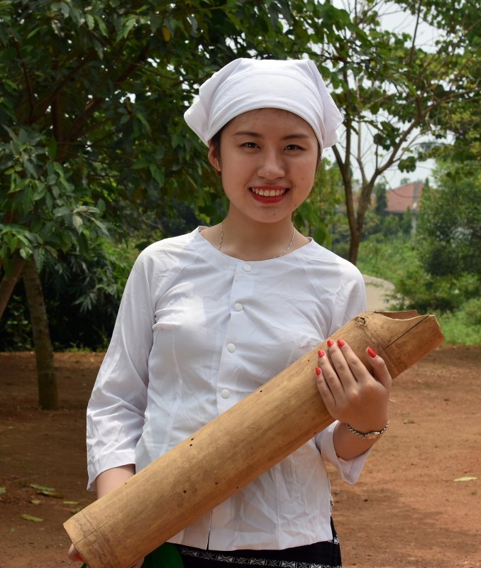 The traditional costumes of Tho women » Vietnam News - Latest Updates ...