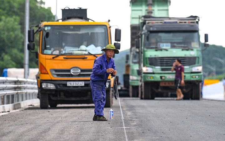 Photo: Panoramic view of Van Don – Mong Cai highway before the day of ...