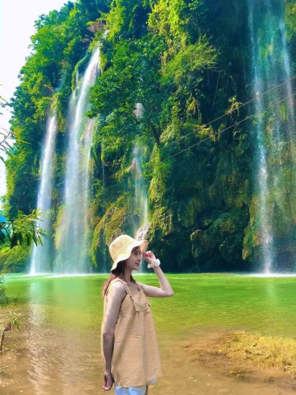 The ‘fairy scene’ at the foot of Mua Roi (Rainfall) waterfall ...