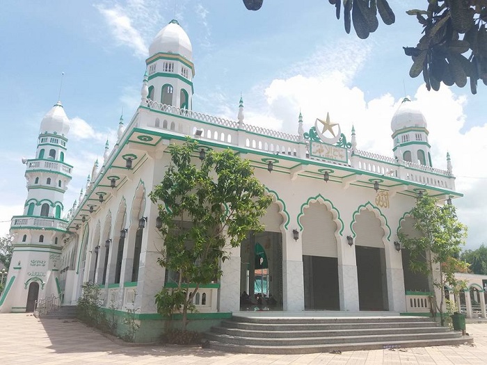 Masjid Al Ehsan Cathedral: the most beautiful church in An Giang ...